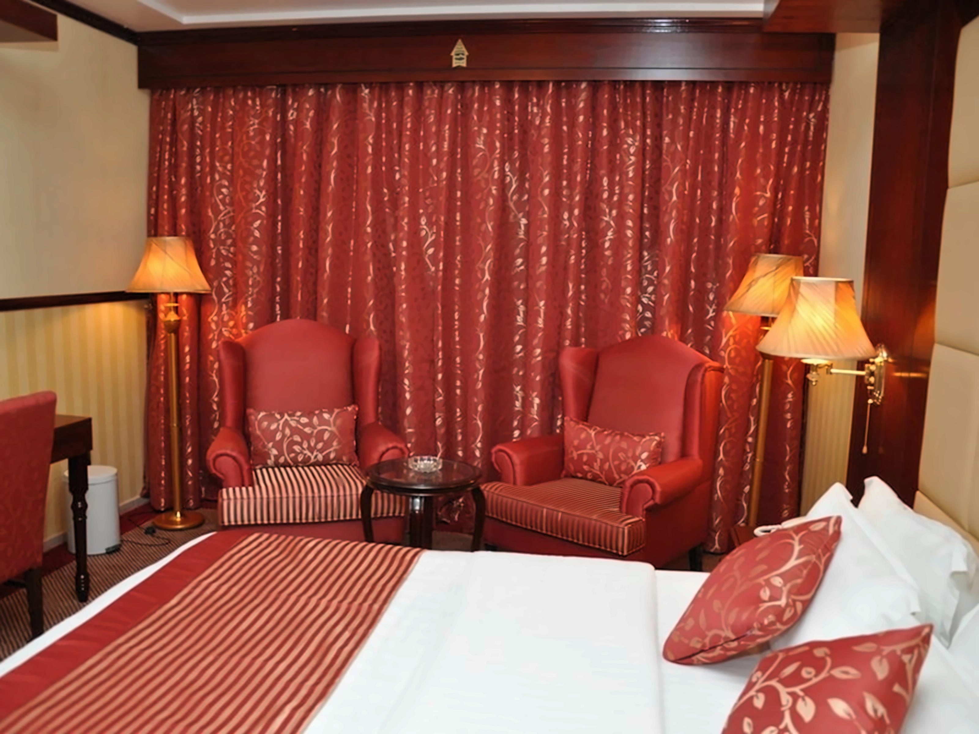 Benta Grand Hotel Dubai - Deira UAE photo, price for the vacation from ...