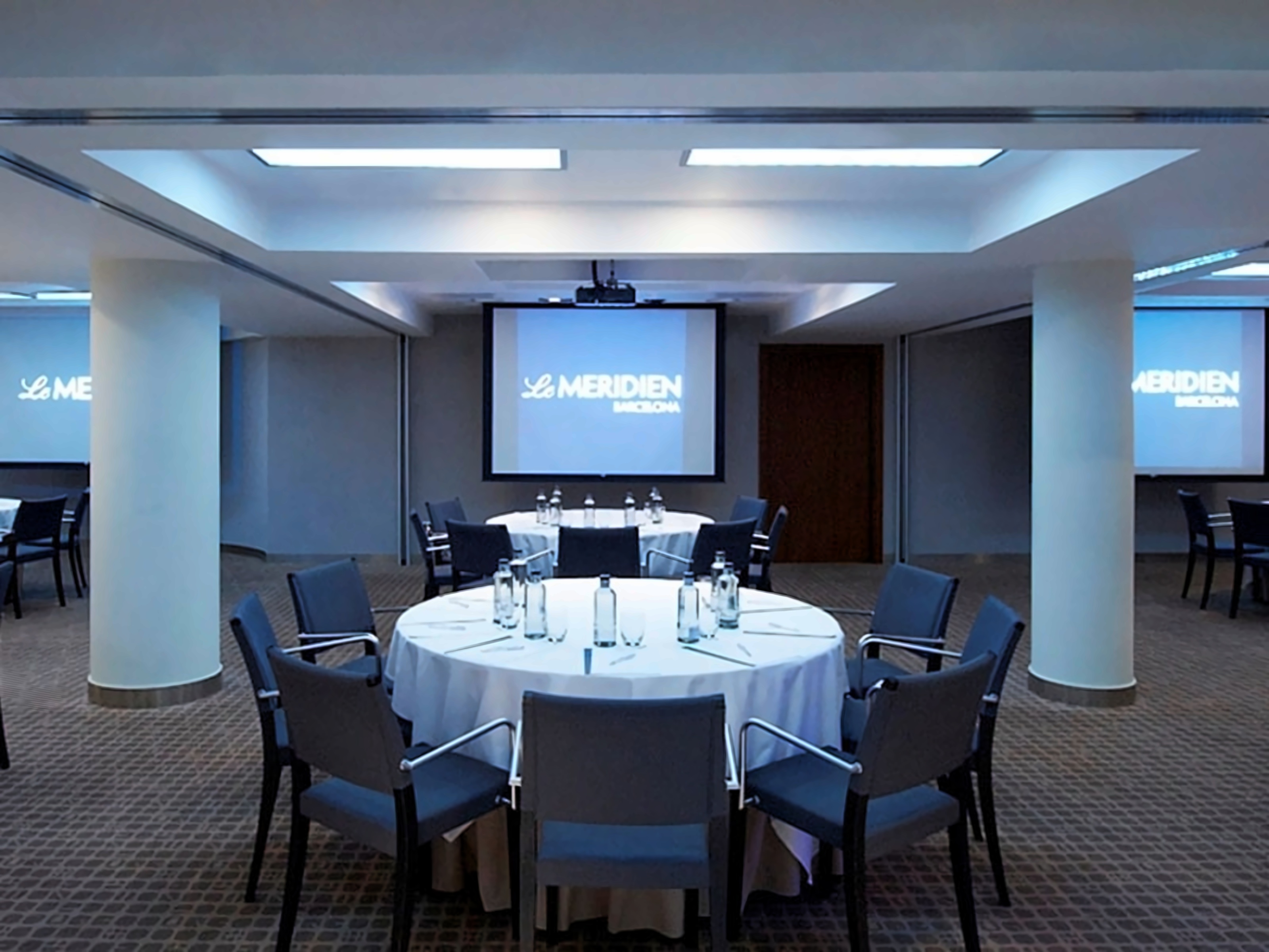 Le Meridien Barcelona Barcelona Spain photo, price for the vacation ...