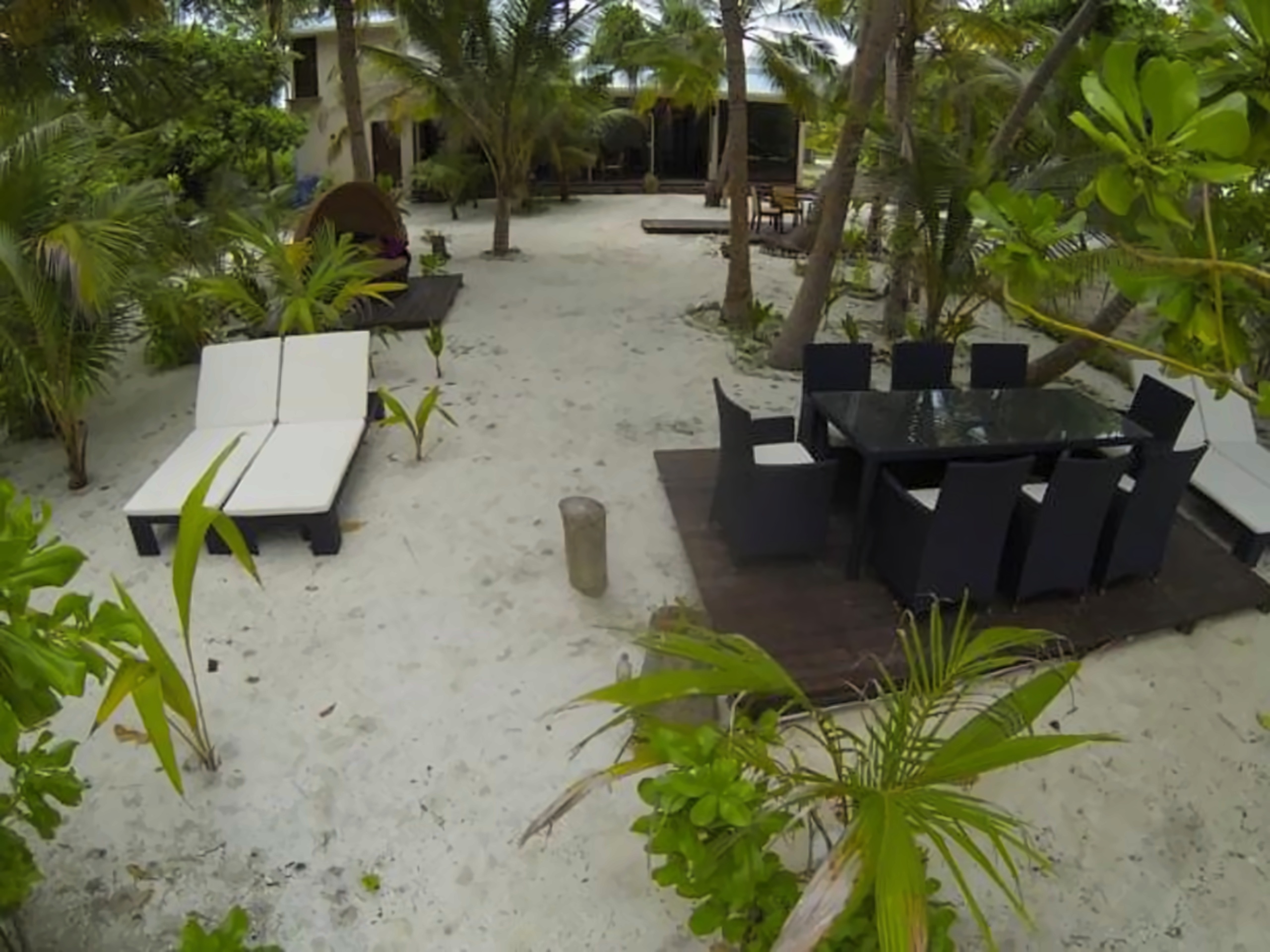 LVIS Blancura Hotel Raa Atoll & Baa Atoll Maldives photo, price for the ...