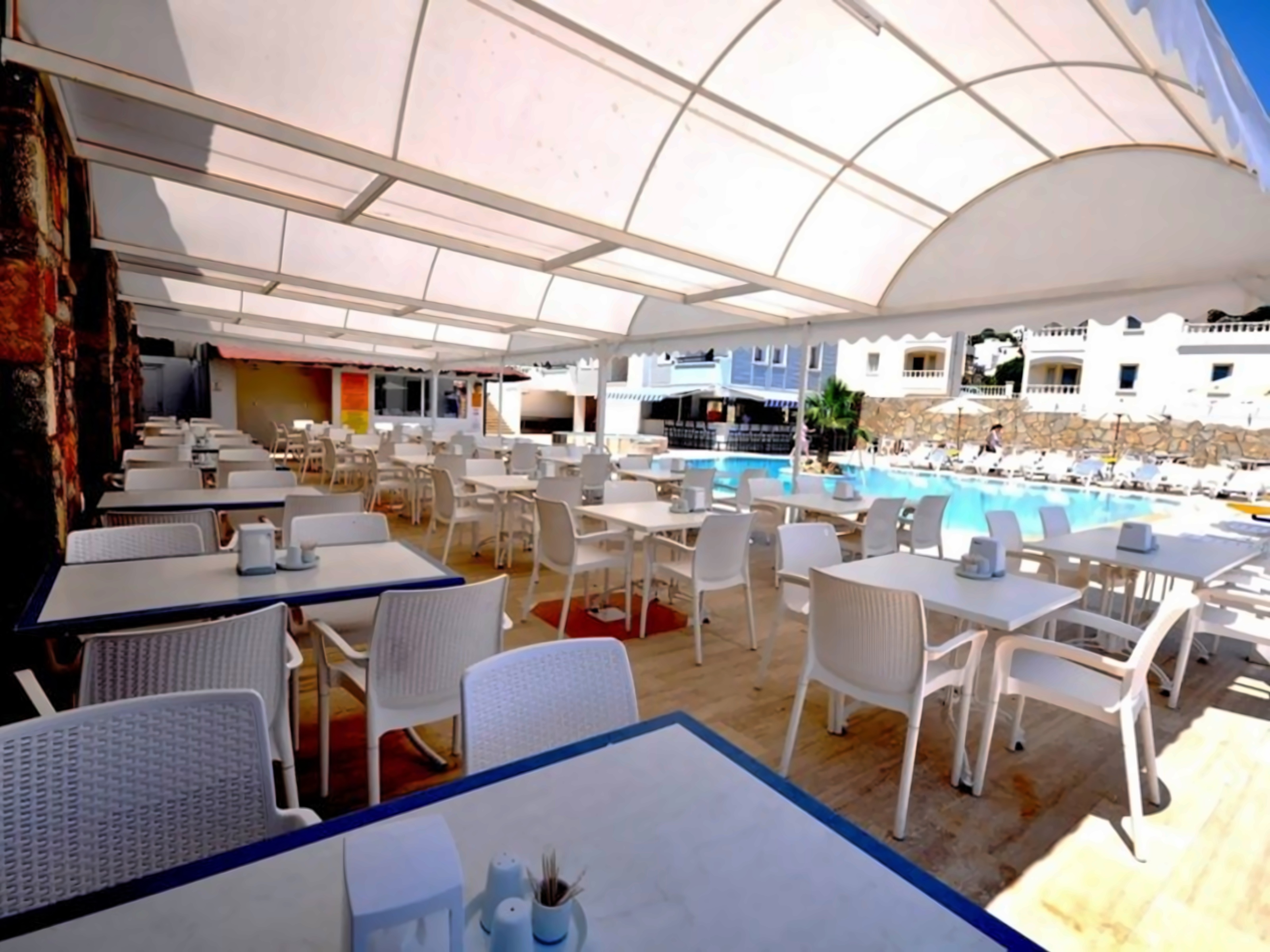 Sunpoint Suites Hotel Bodrum Turcia poză, preț pentru vacanța de la ...