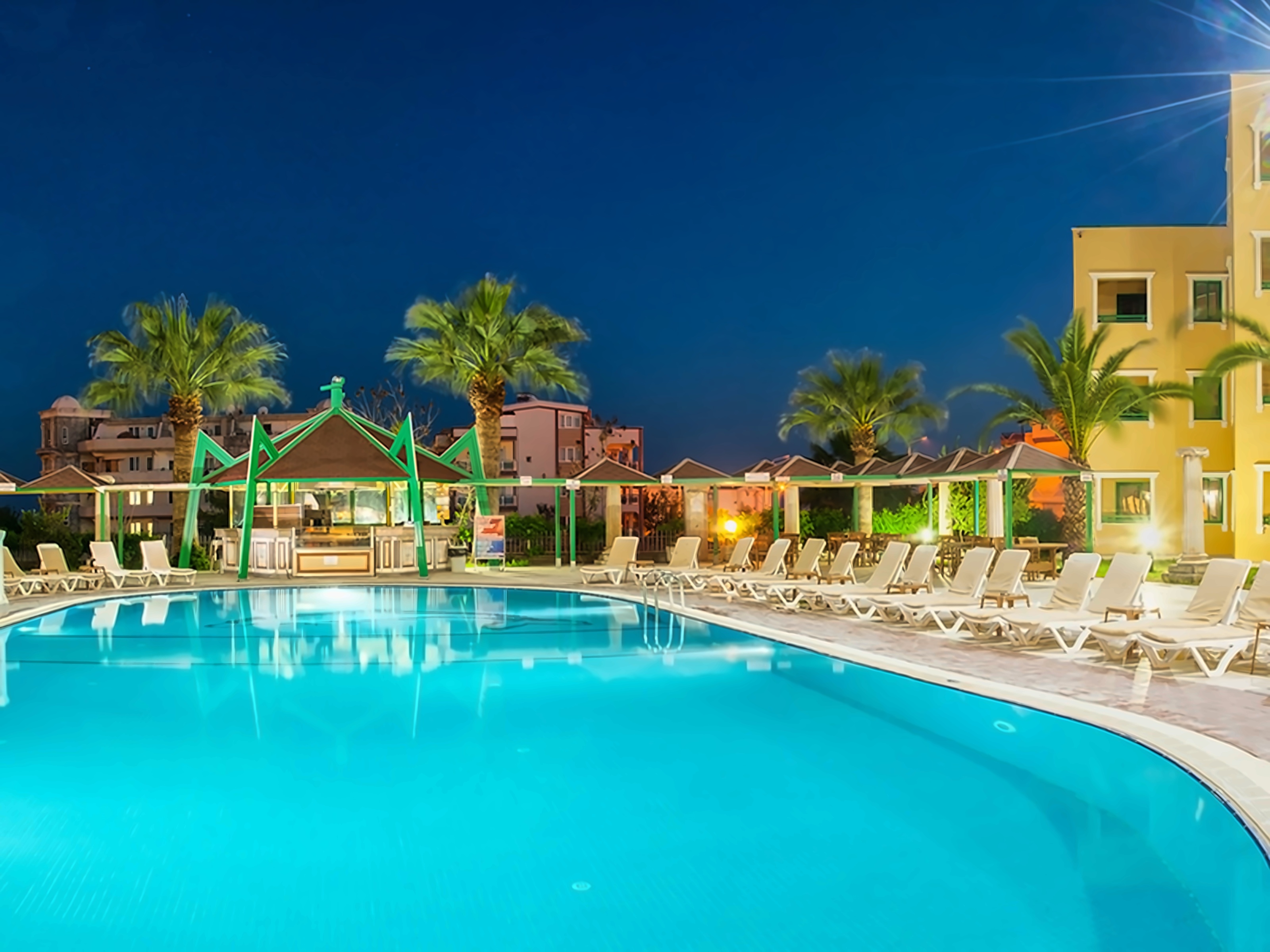 Esra Family Suite Hotel Didim Turcia poză, preț pentru vacanța de la ...