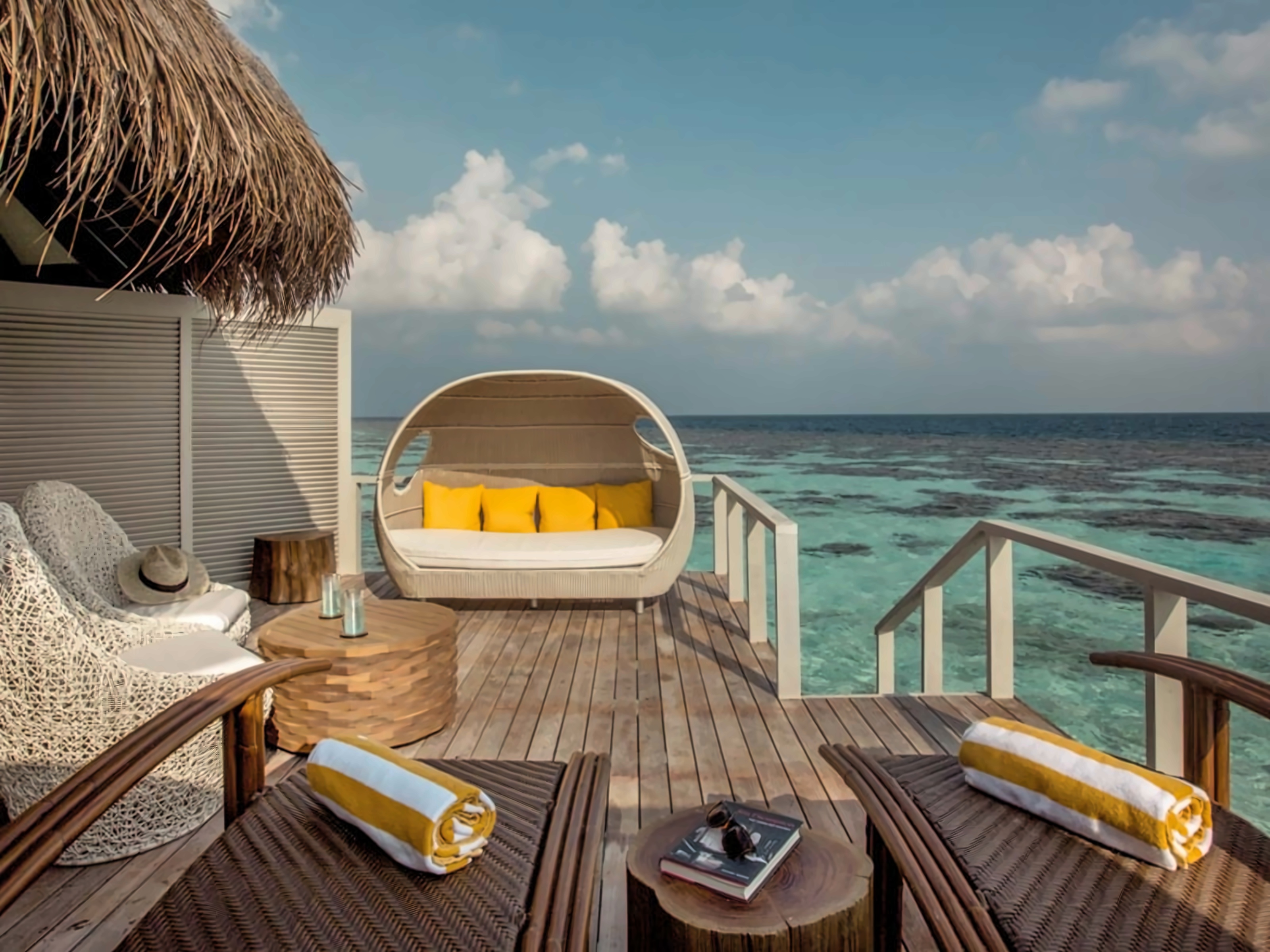Drift Thelu Vrliga Retreat Maldives Ari atoll & Rasdhoo atoll Maldives ...