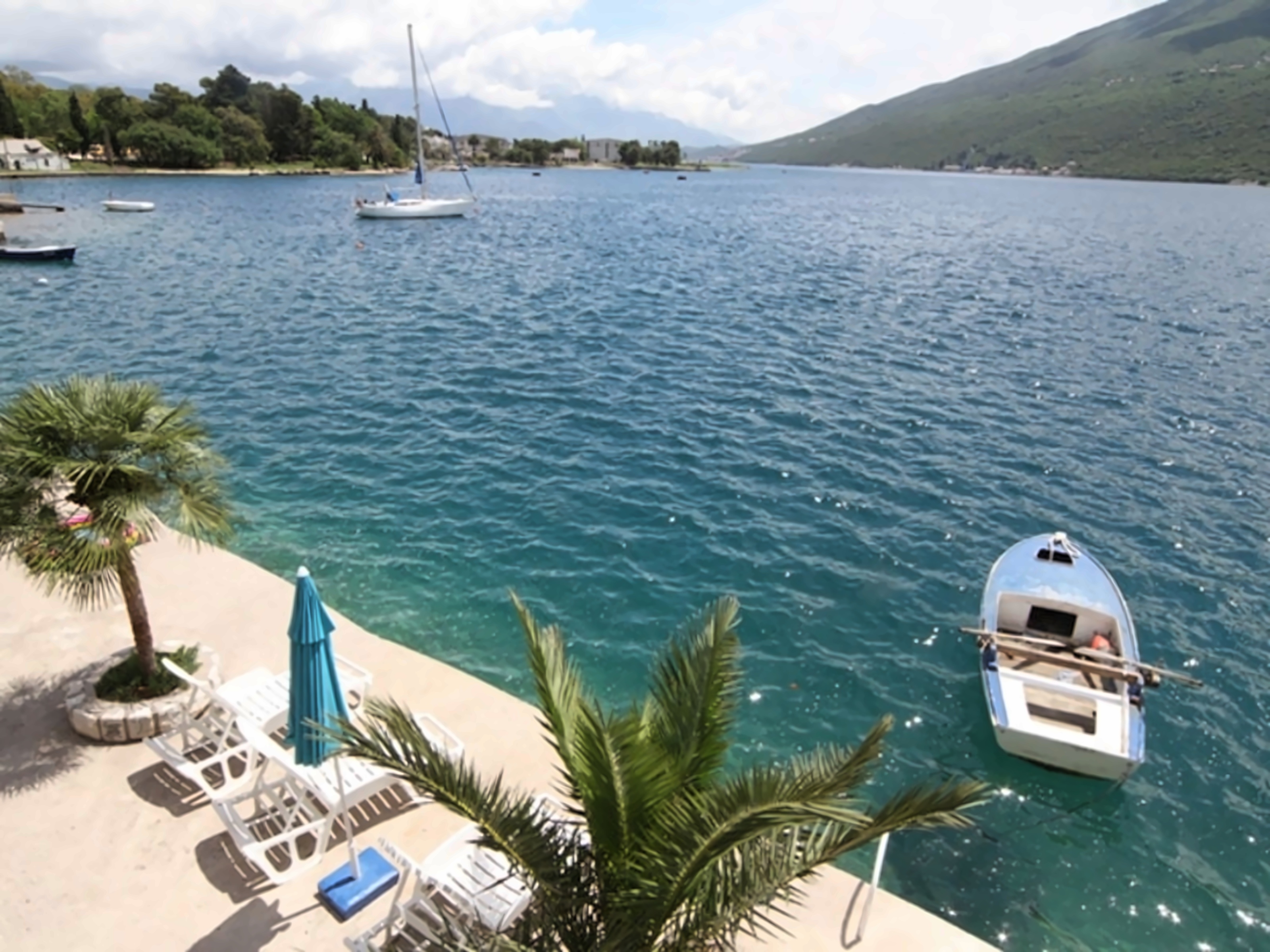 Villa Roza Kumbor Kumbor Montenegro photo, price for the vacation from ...