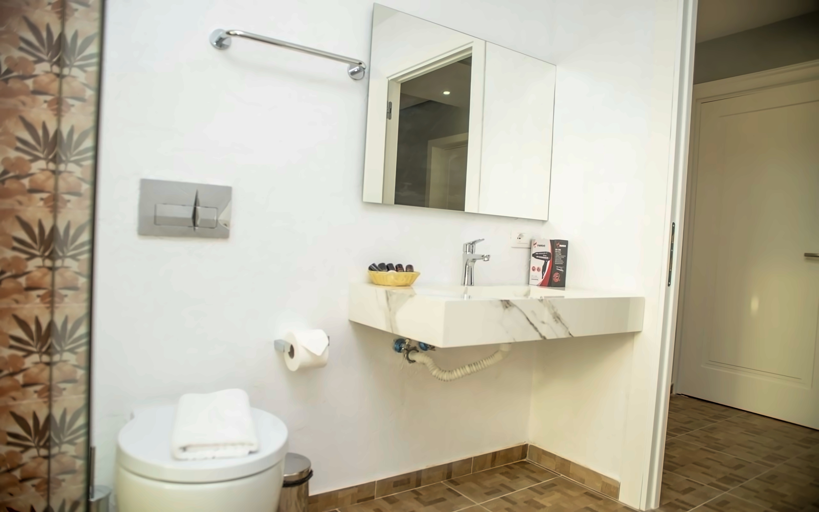 Aria Karpen Resort & SPA (Building 1) Durres Албания photo, price for ...