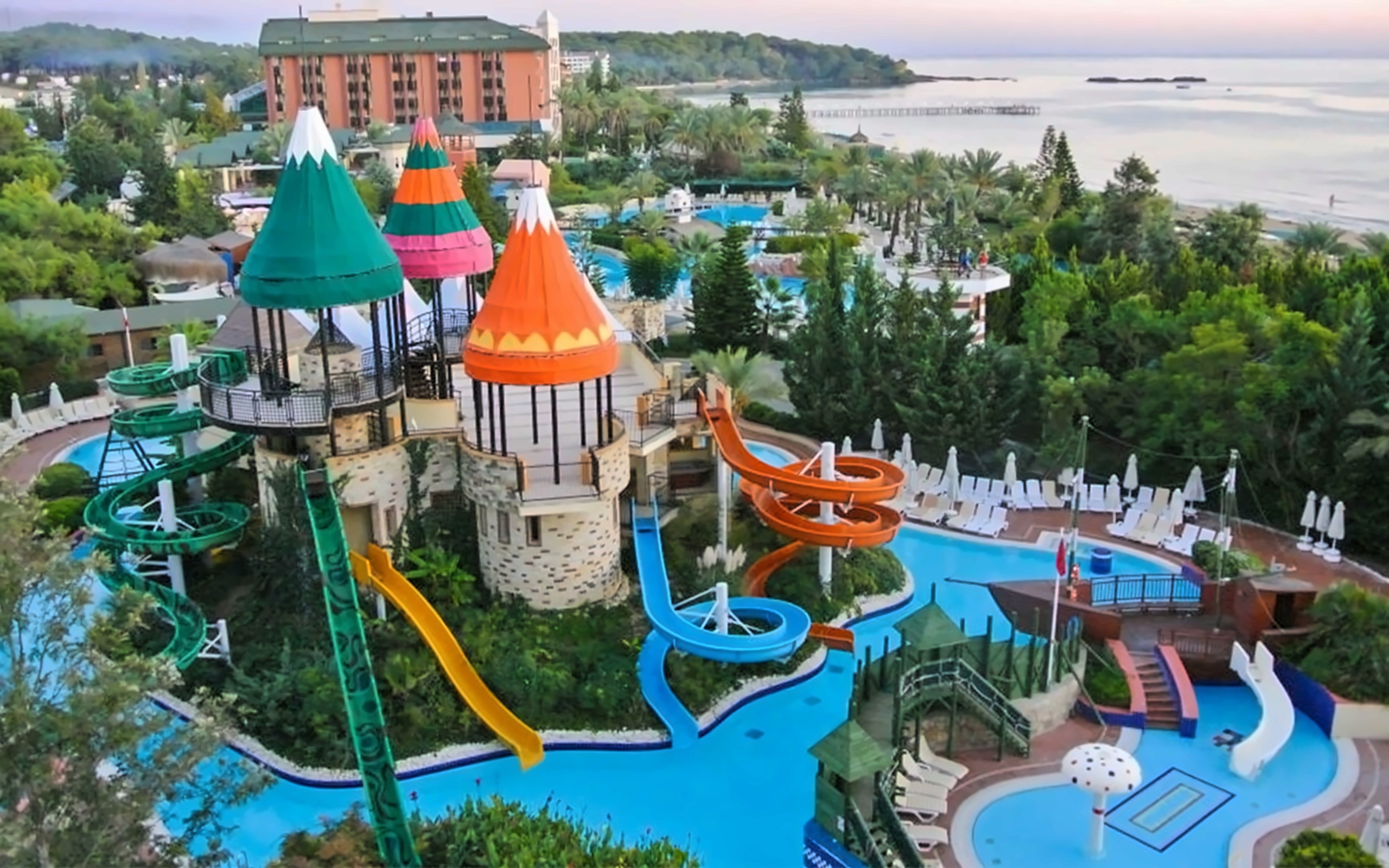 AQI Pegasos Resort Alanya Turkiye photo, price for the vacation from ...