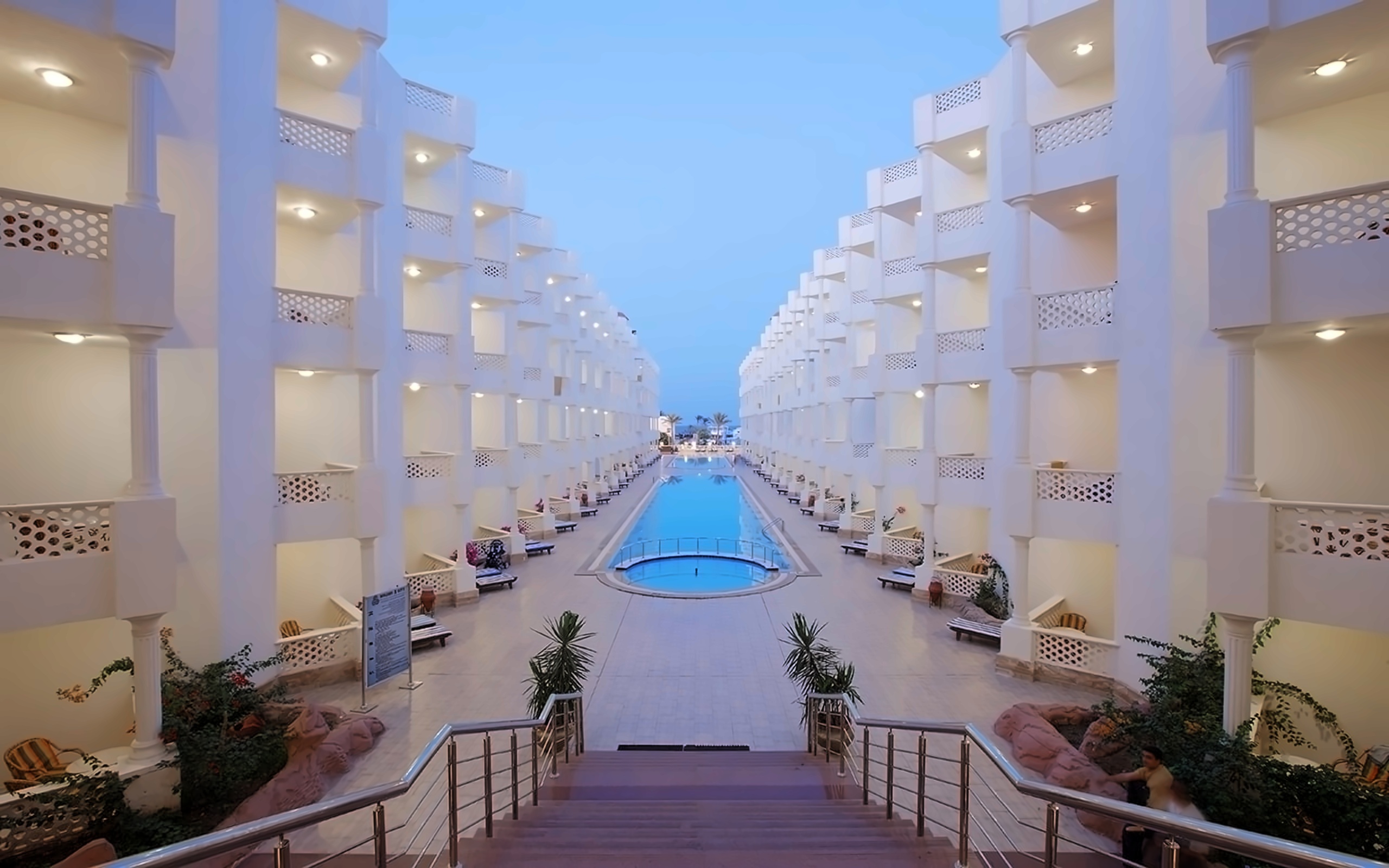 White Valley Palace Hurghada Egypt photo, price for the vacation from ...