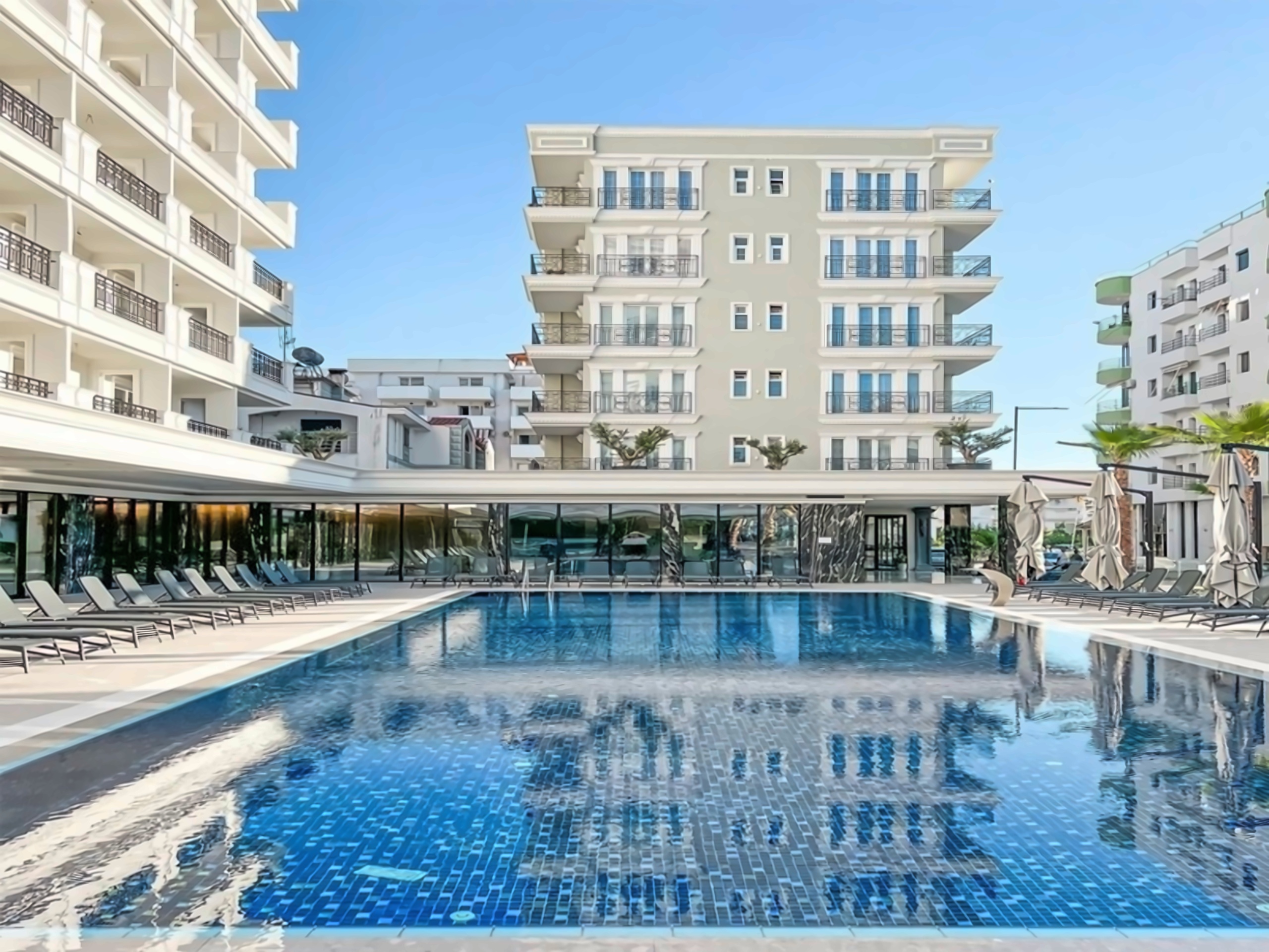 Bonita Luxury Resort Durres Albania poză, preț pentru vacanța de la ...