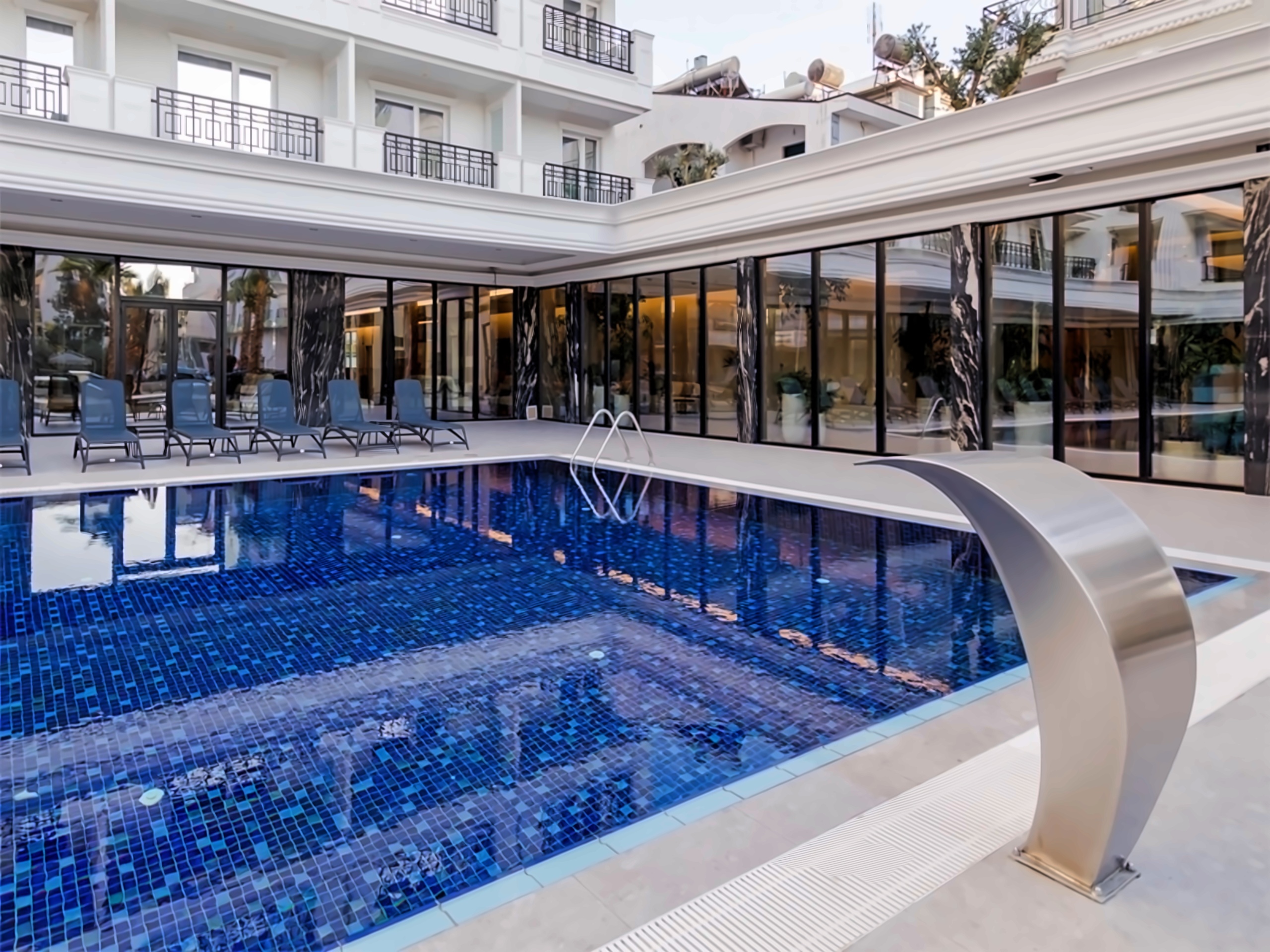 Bonita Luxury Resort Durres Albania poză, preț pentru vacanța de la ...