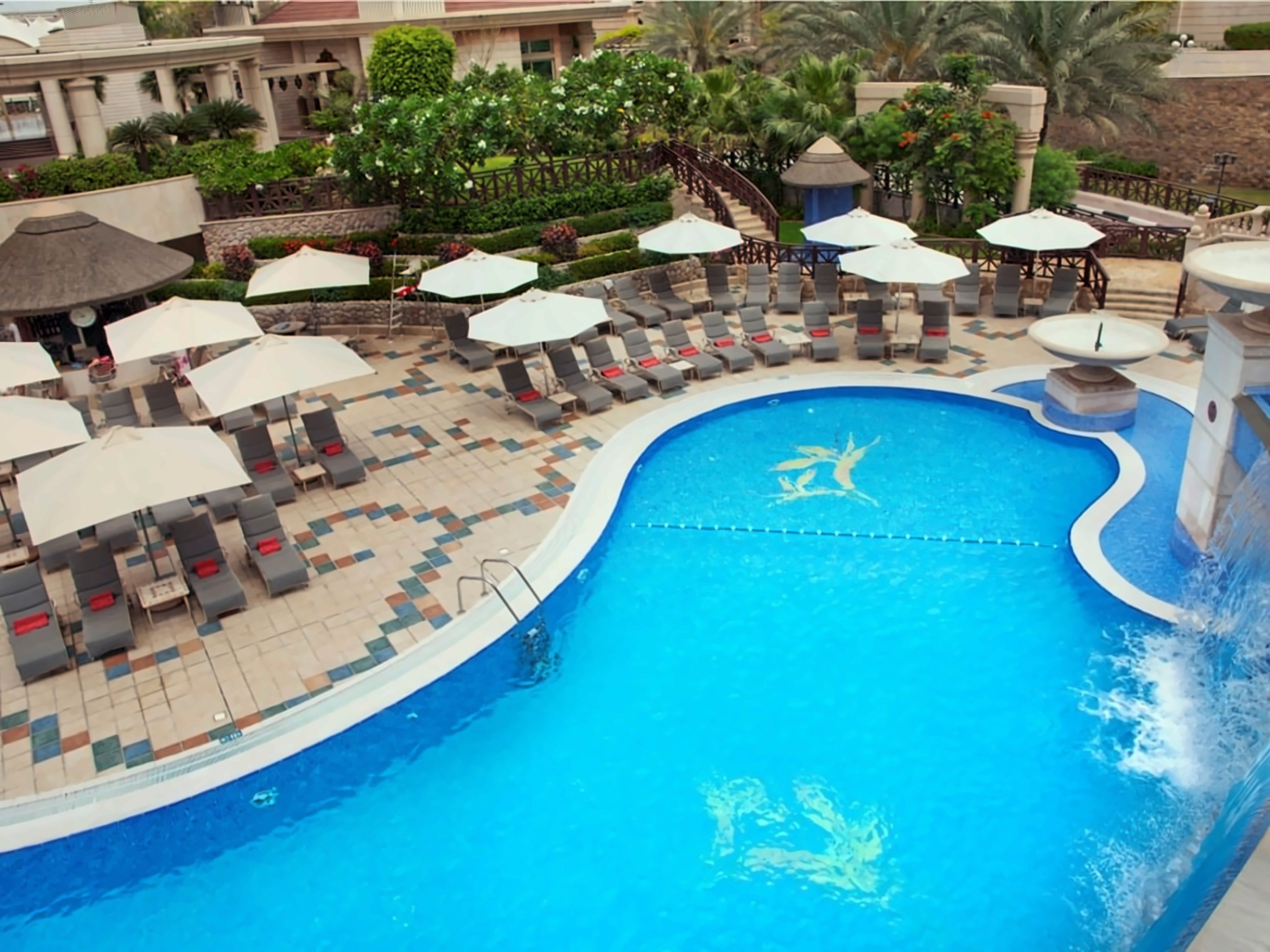 Al Murooj Rotana Hotel Dubai - Sheikh Zayed Road UAE photo, price for ...